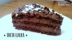 Receta de tarta de chocolate y natillas {Tarta Laura}